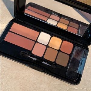 Borghese Makeup
